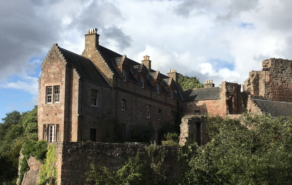Hawthornden Castle: Special locations require special solutions ...